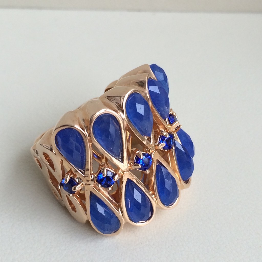 Anel Catarina Quartzo Azul – Lanarée Semijoias